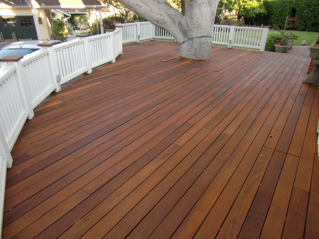 What is the Best Oil for an Ipe Wood Deck? | Teak Master